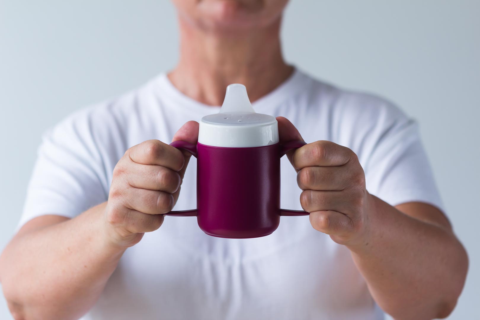 ORNAMIN Two Handled Mug with Internal Cone and with Spouted Lid, small ...